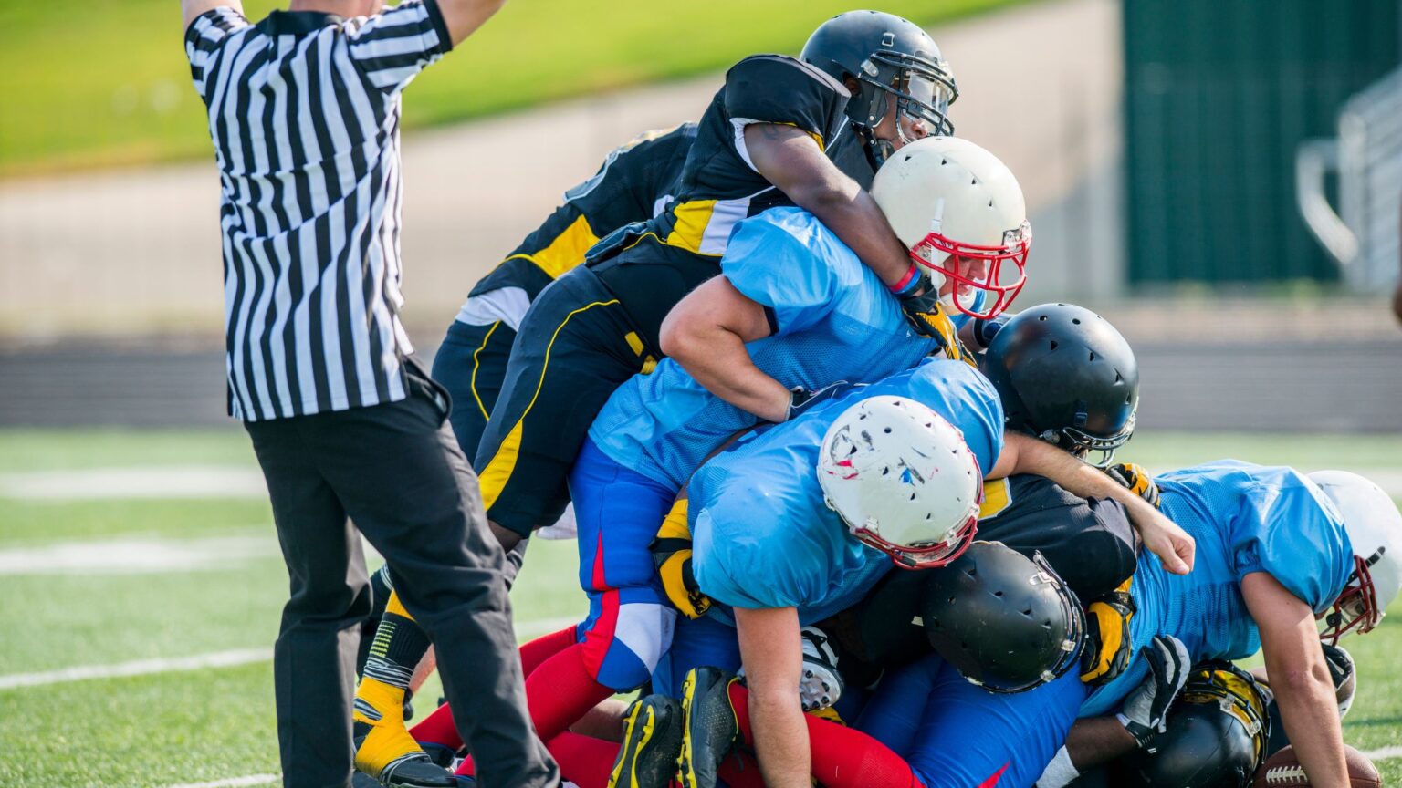 What Is The Route Tree In Football? Simple & Easy Explanation